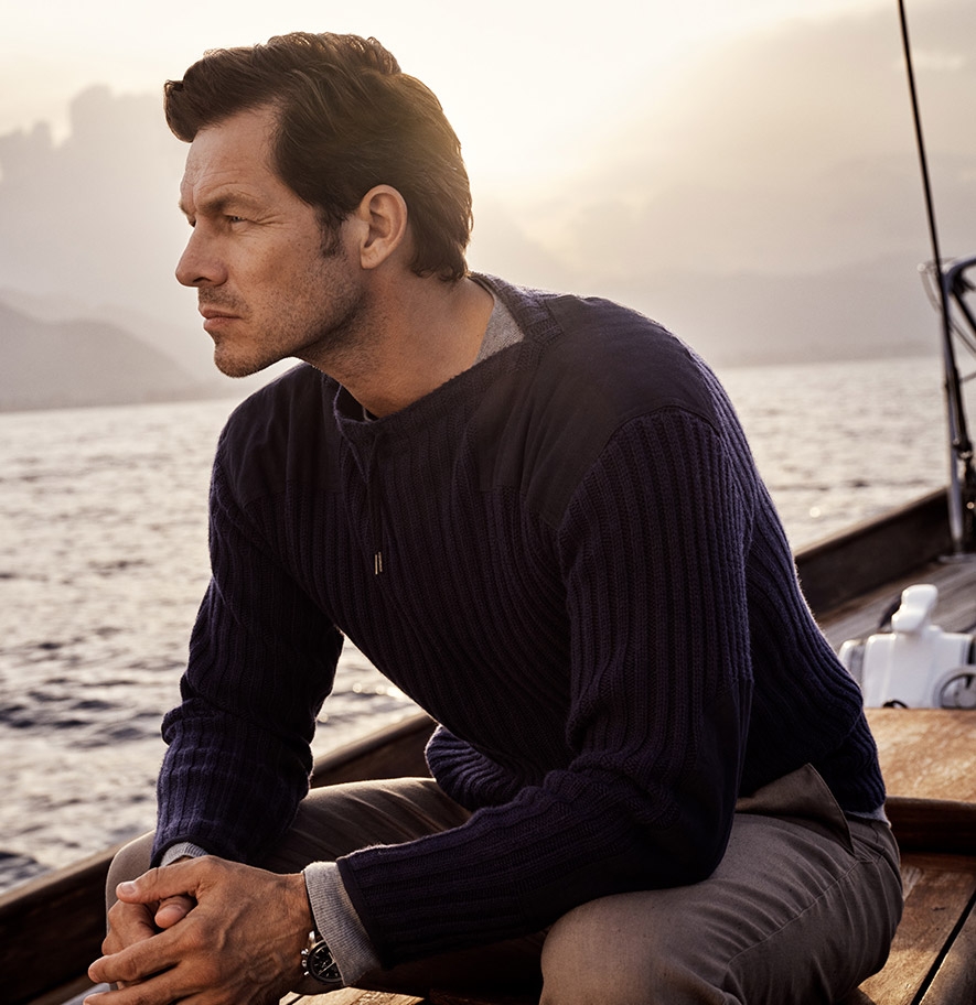 N.Peal Navy Ribbed Army Sweater | Bond Lifestyle