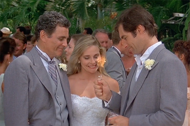 Dunhill Unique Silver Lighter | Bond Lifestyle