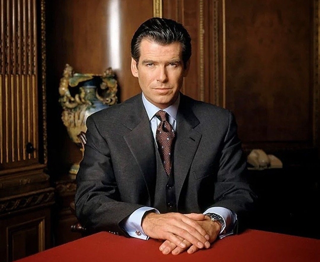 James Bond Pierce Brosnan Suit