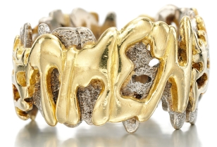 Tracy's wedding ring | Bond Lifestyle